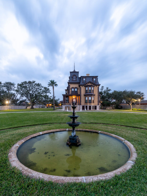 Fulton Mansion - T. Kahler Photography
